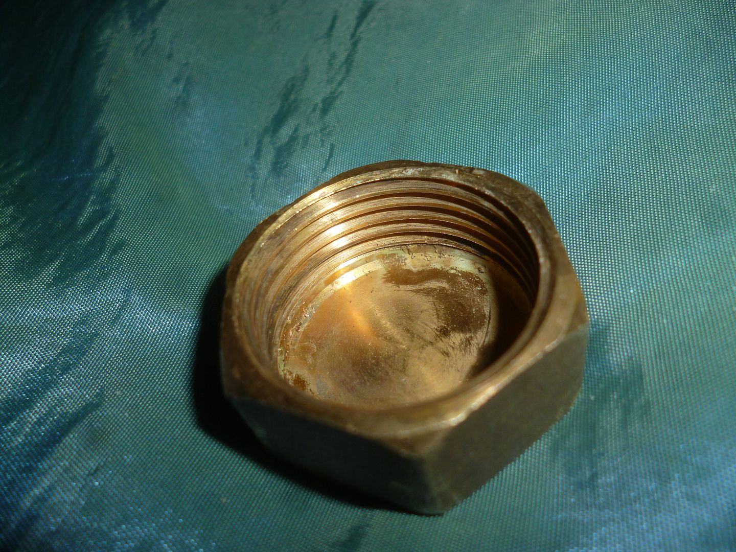 radiator-valve compression-nut conundrum - www.ultimatehandyman.co.uk