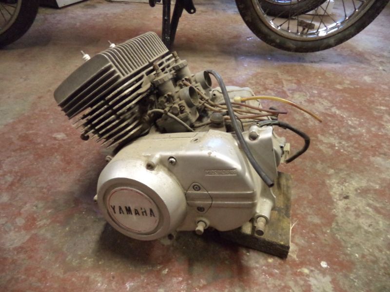 1972 Yamaha AS3 restoration (exhaust & another harness)